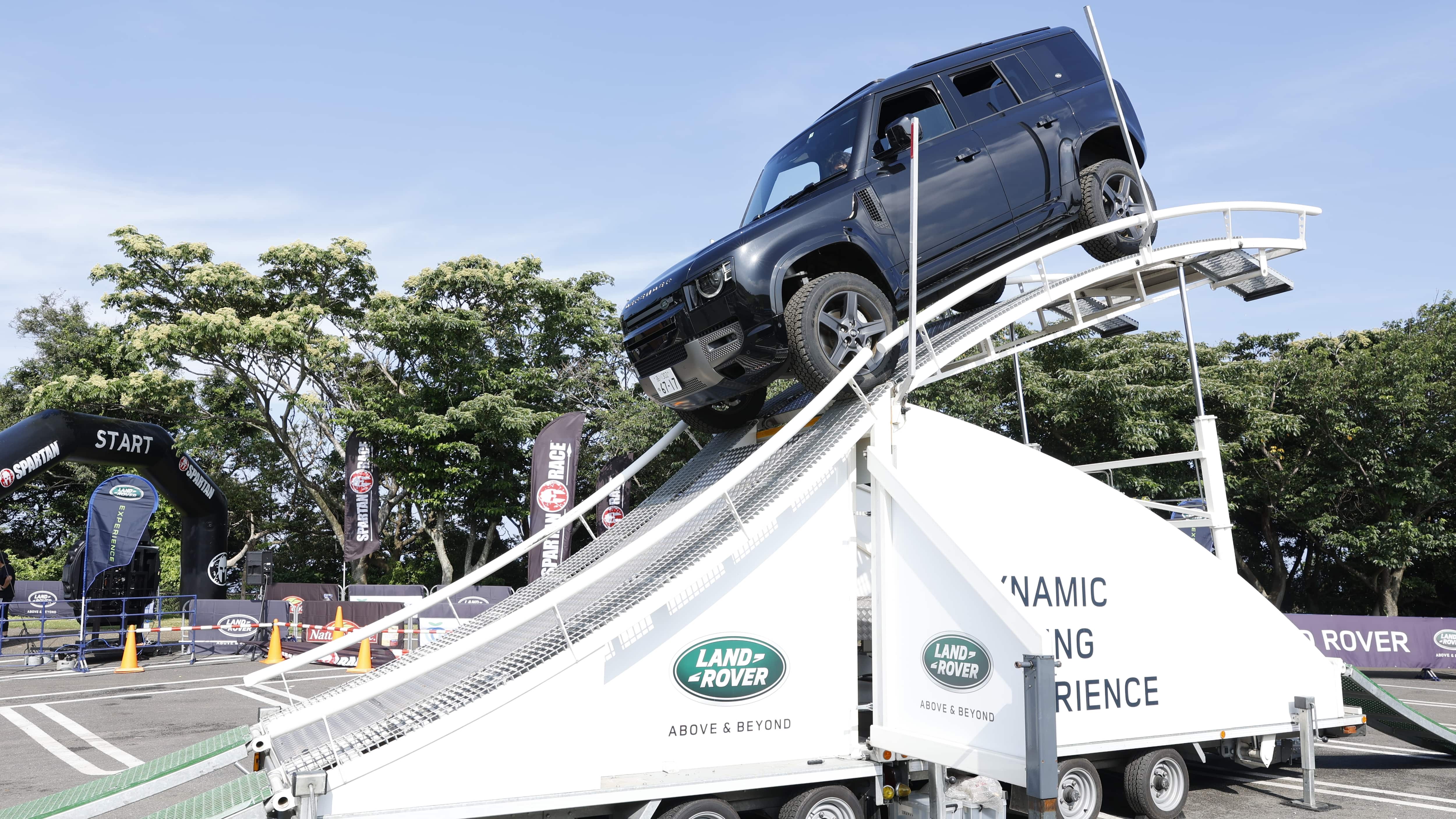 DEFENDER DAY | LANDROVER JAPAN